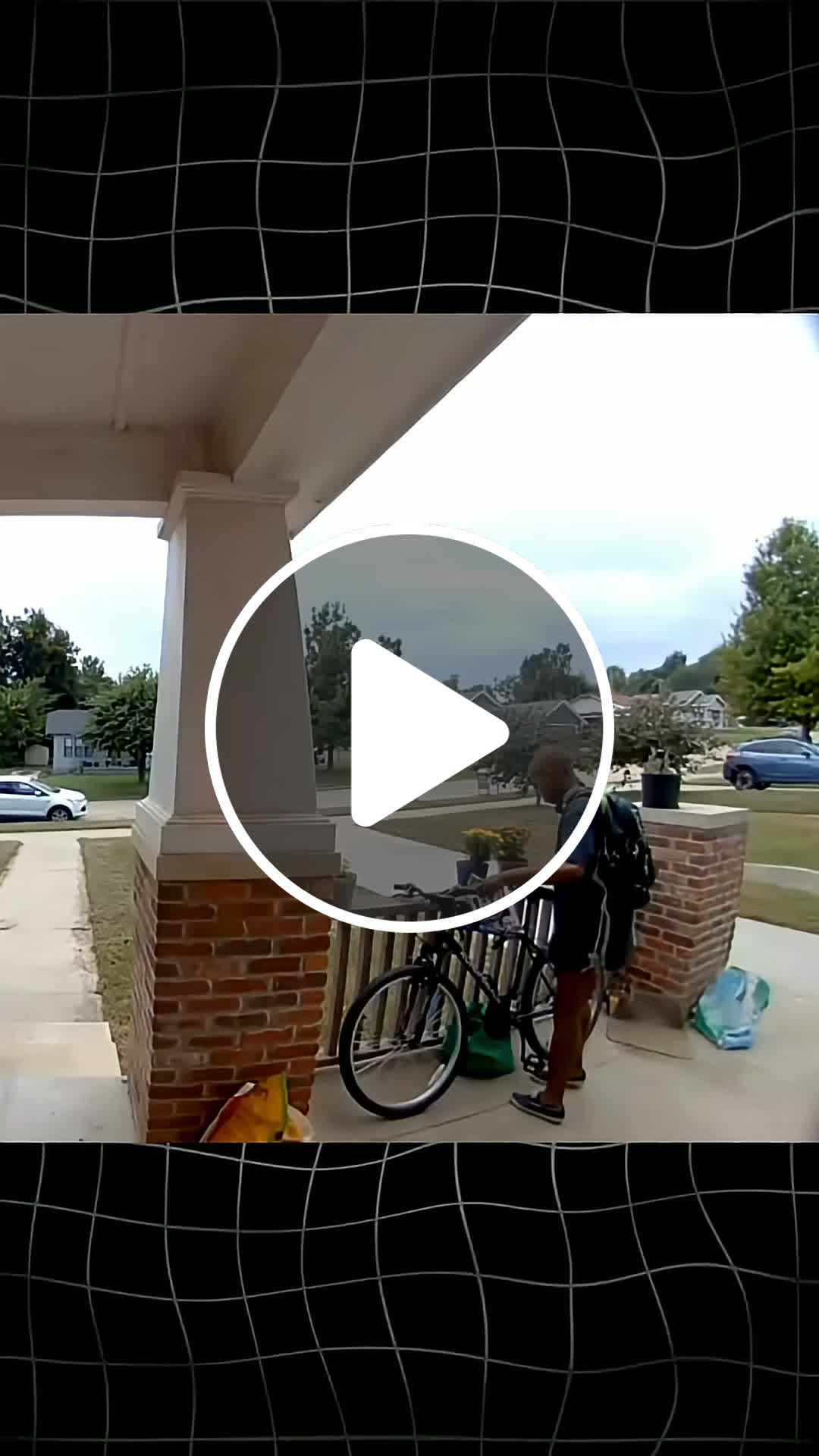 Doorbell Camera Captures a Thief Stealing a Child’s Bike in Broad Daylight - NewsBreak