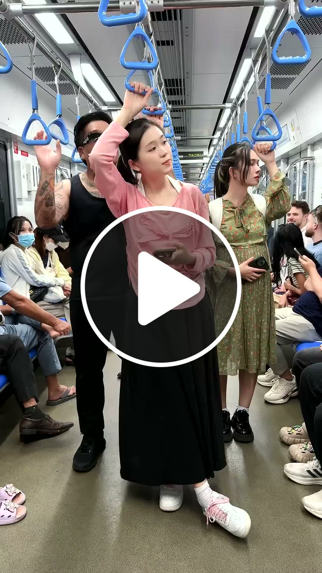 Chasing Off a Rude Man with Just a Phone #kindness #respect #help ...