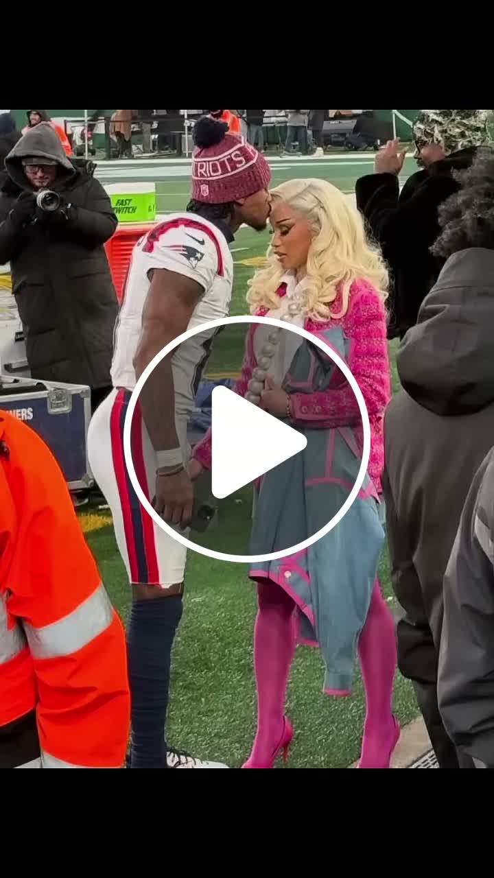 Cardi & Stefon Diggs on the field after the Patriots won😘 - NewsBreak