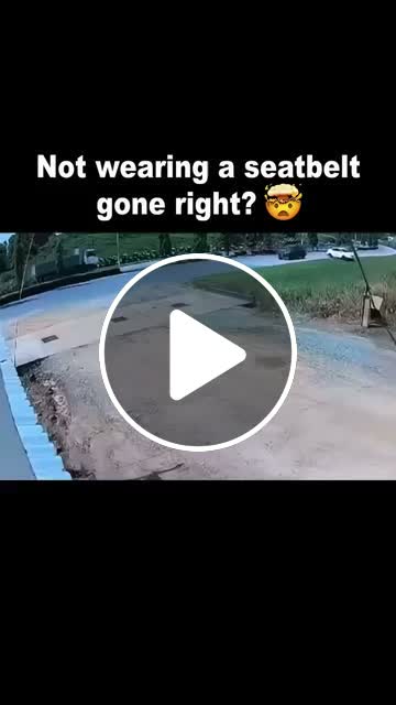 Girl Gets EJECTED From 88 MPH Car Crash 😳 - NewsBreak