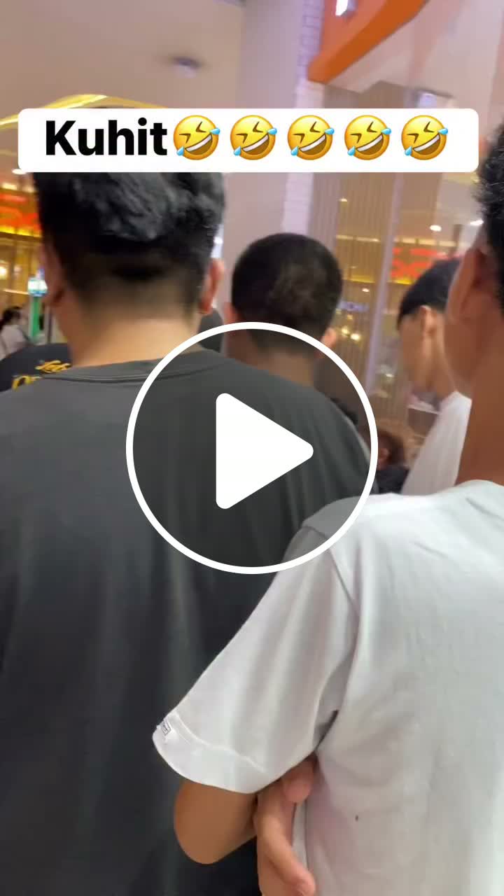 Wait For his reaction 🤣 - NewsBreak