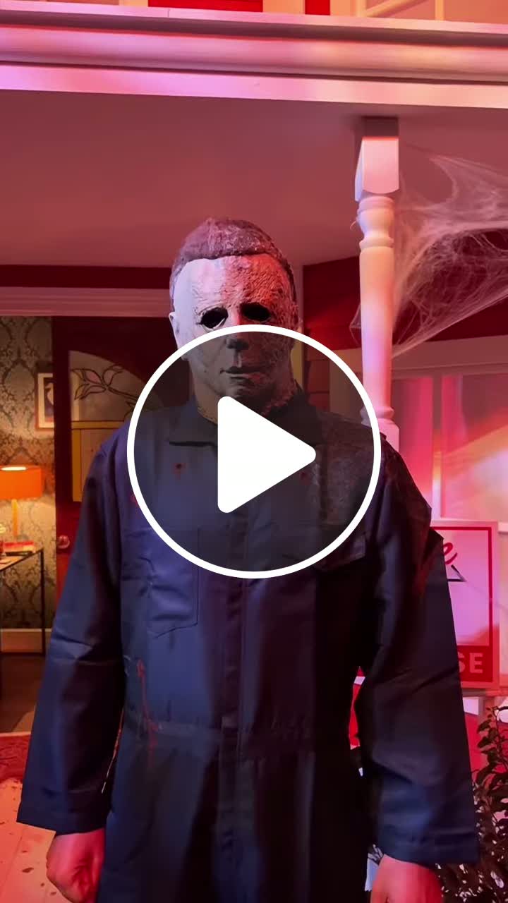 #CaughtOnCameraOMG Michael Myers HUNT ME Halloween - NewsBreak