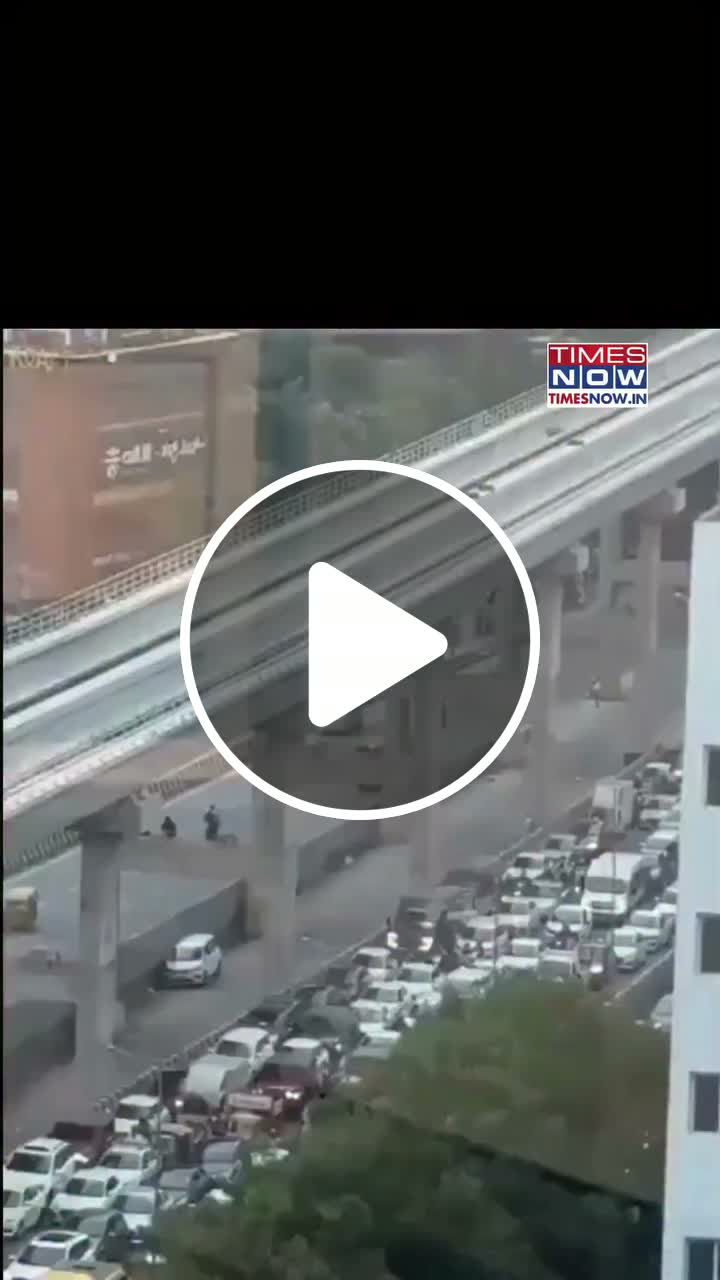A single BMTC bus breakdown on Bengalurus Outer Ring Road on Tuesday ...