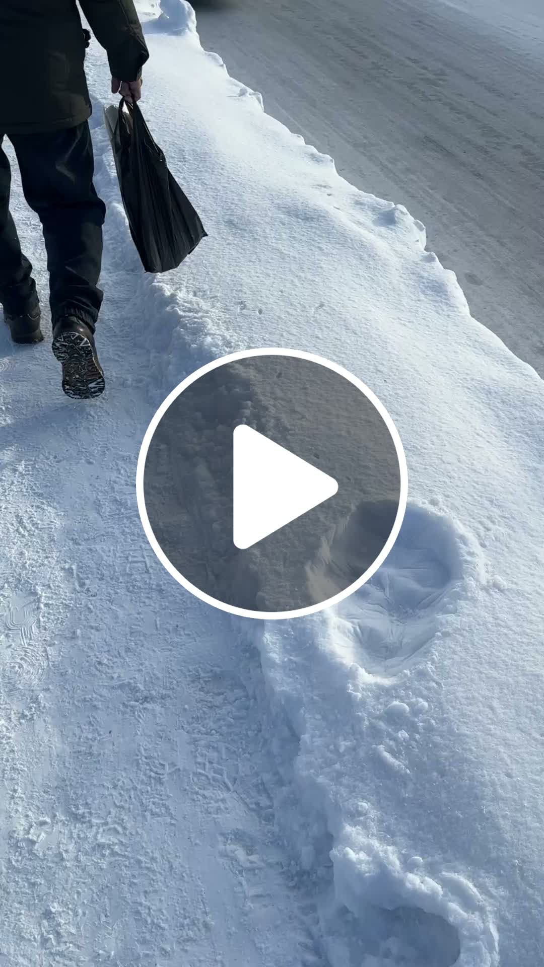 Snow Piled High in Russia - NewsBreak