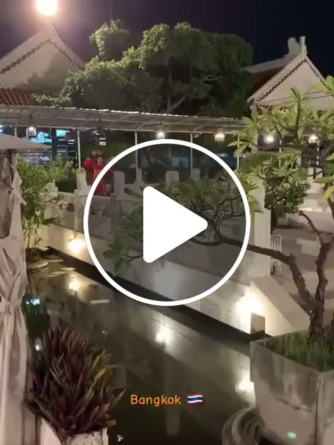 This restaurant in Bangkok uses ziplines to deliver food to its guests ...