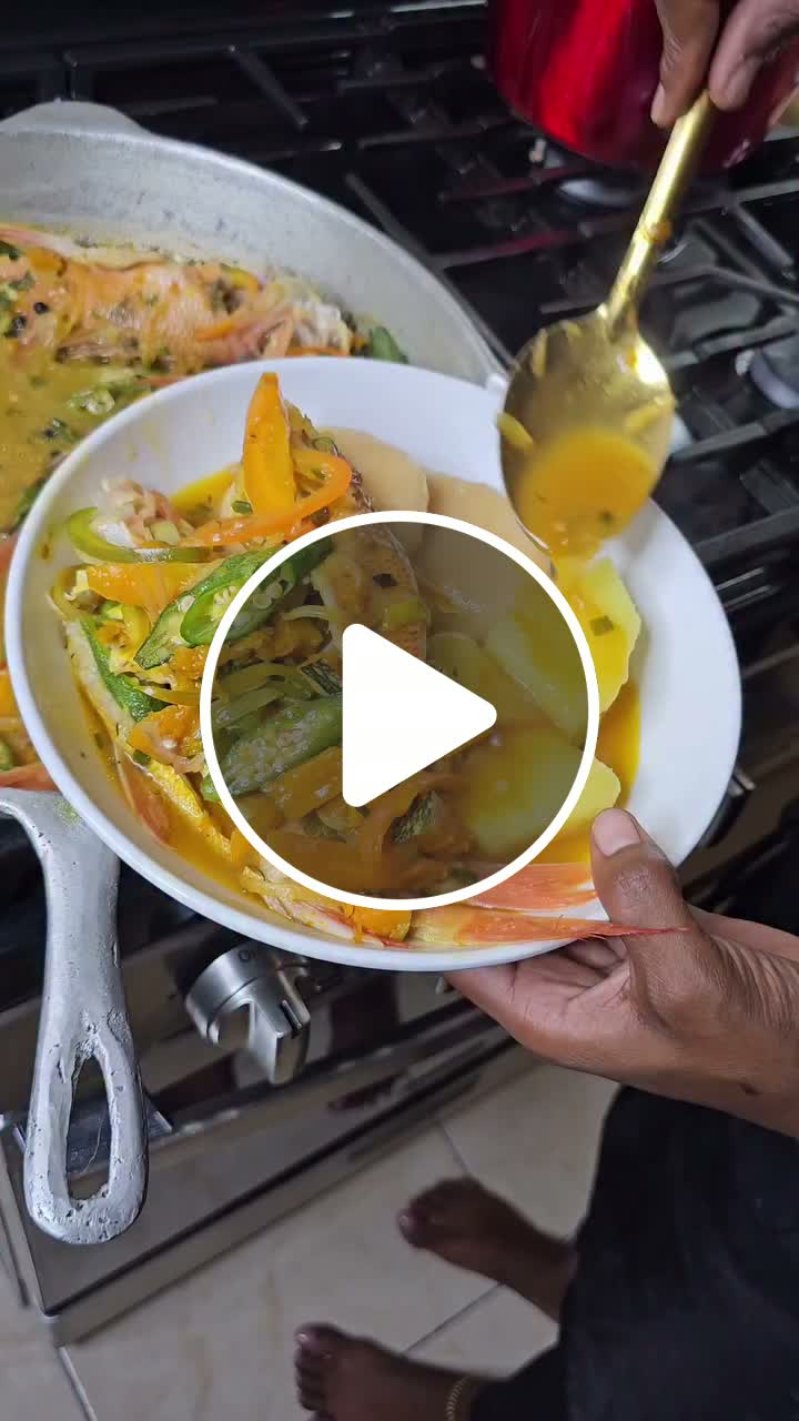 JD Vance Mocks Minnesota Protesters for Targeting His Supposed Hotel ...