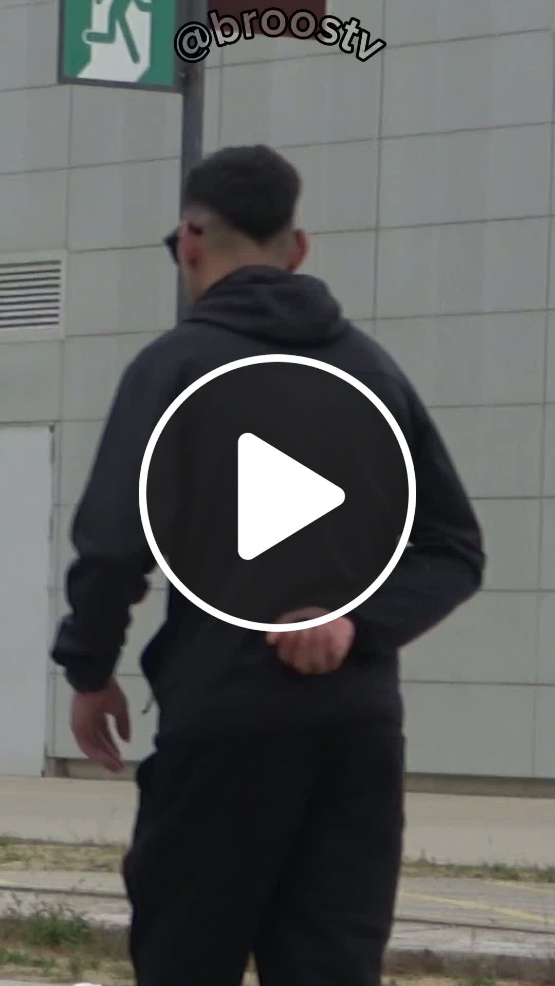 😂 why would he do that 😂 - NewsBreak