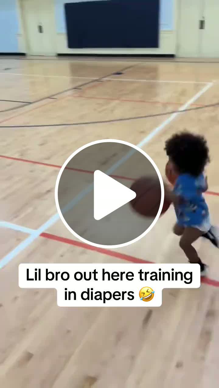 The grind never stops 💪 @Prince Kairo #basketball #kid #training #baby ...