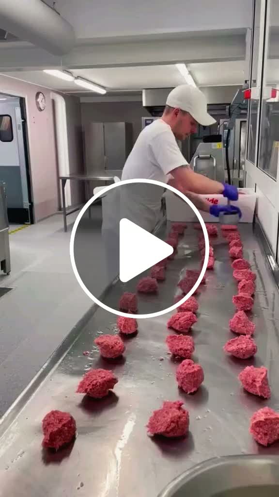 Awesome skills.... wait for it - NewsBreak