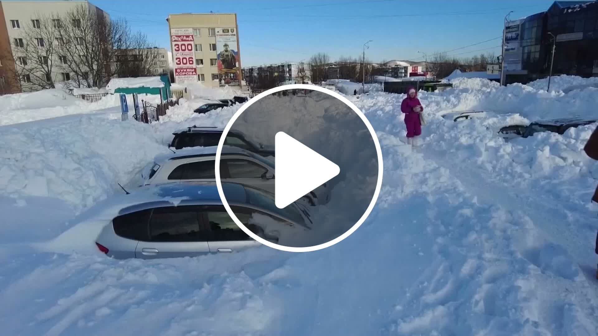 "Snow apocalypse": Russia's Kamchatka emerges from record winter storm ...