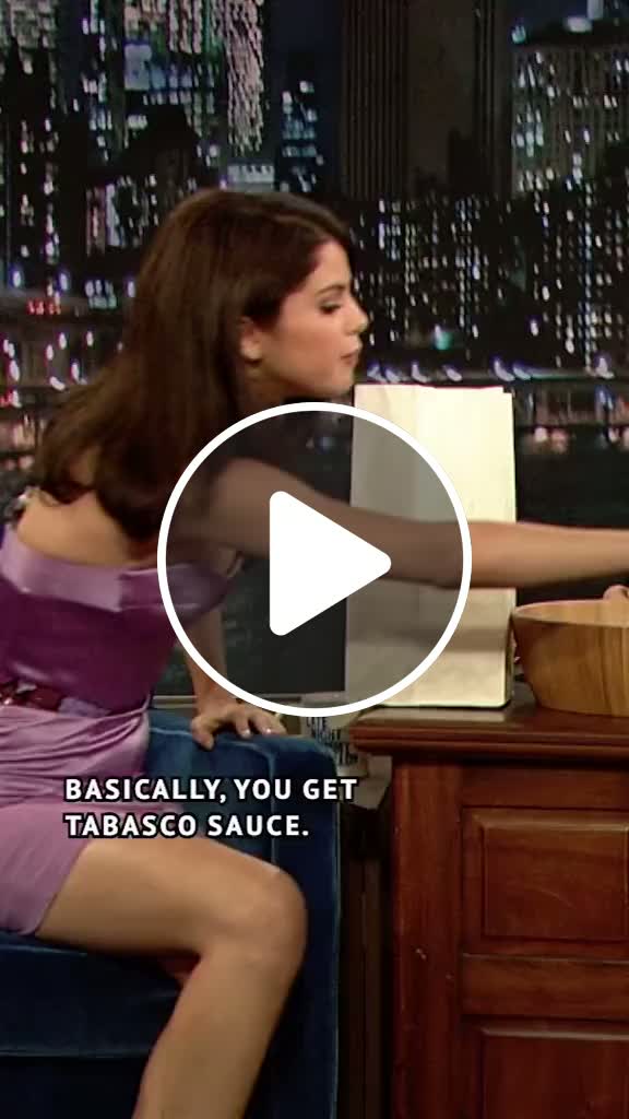 Selena Gomez teaching Jimmy how she eats popcorn 🍿 - NewsBreak