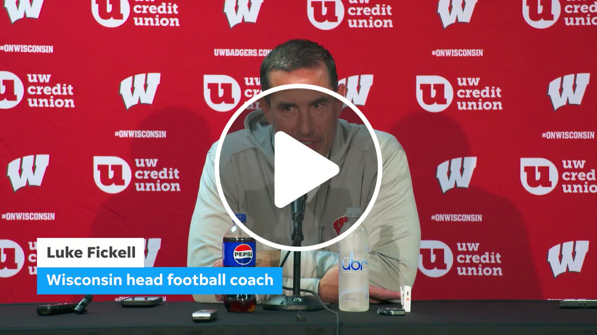 Archaeologists In Egypt Opening An Ancient Coffin Sealed 2 500 Years