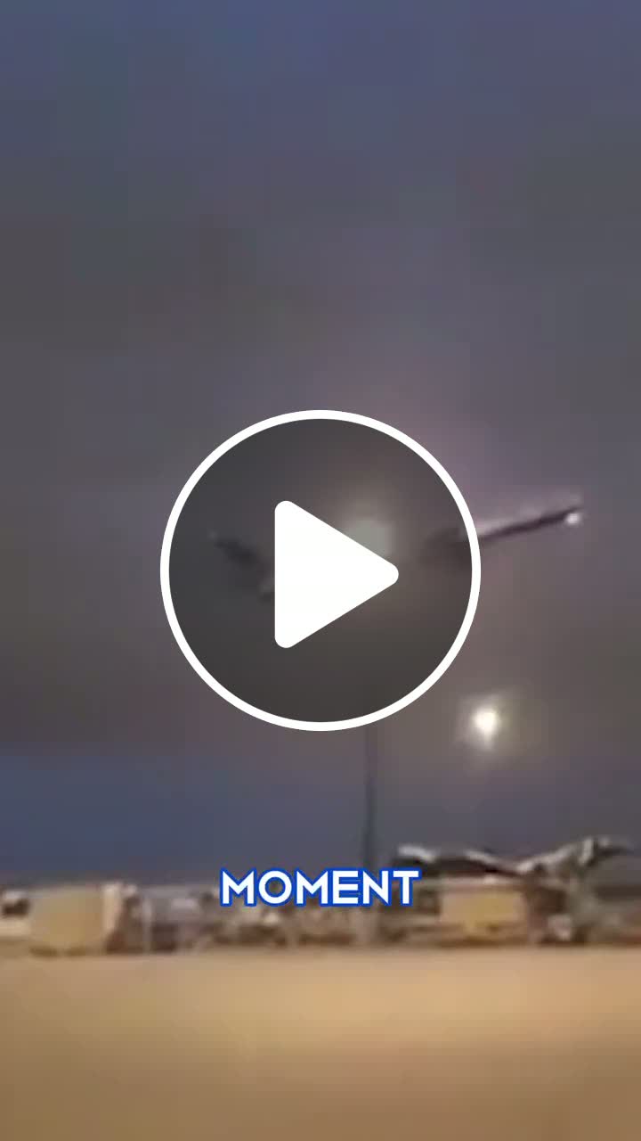 An Air Canada Boeing plane caught on fire after takeoff in Toronto The ...