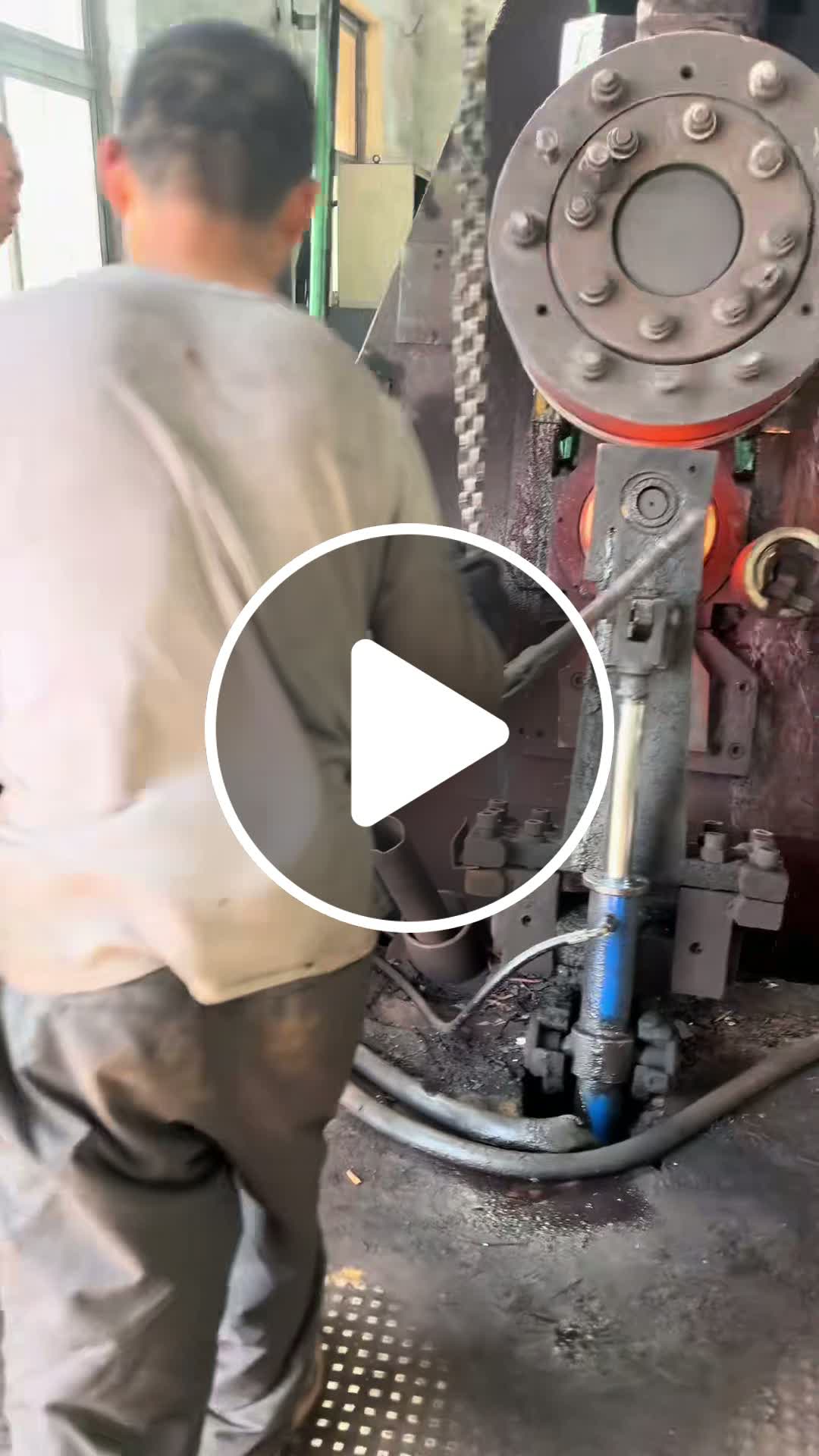 Make in China Watching a Ring Rolling Machine Thin an Iron Block is ...