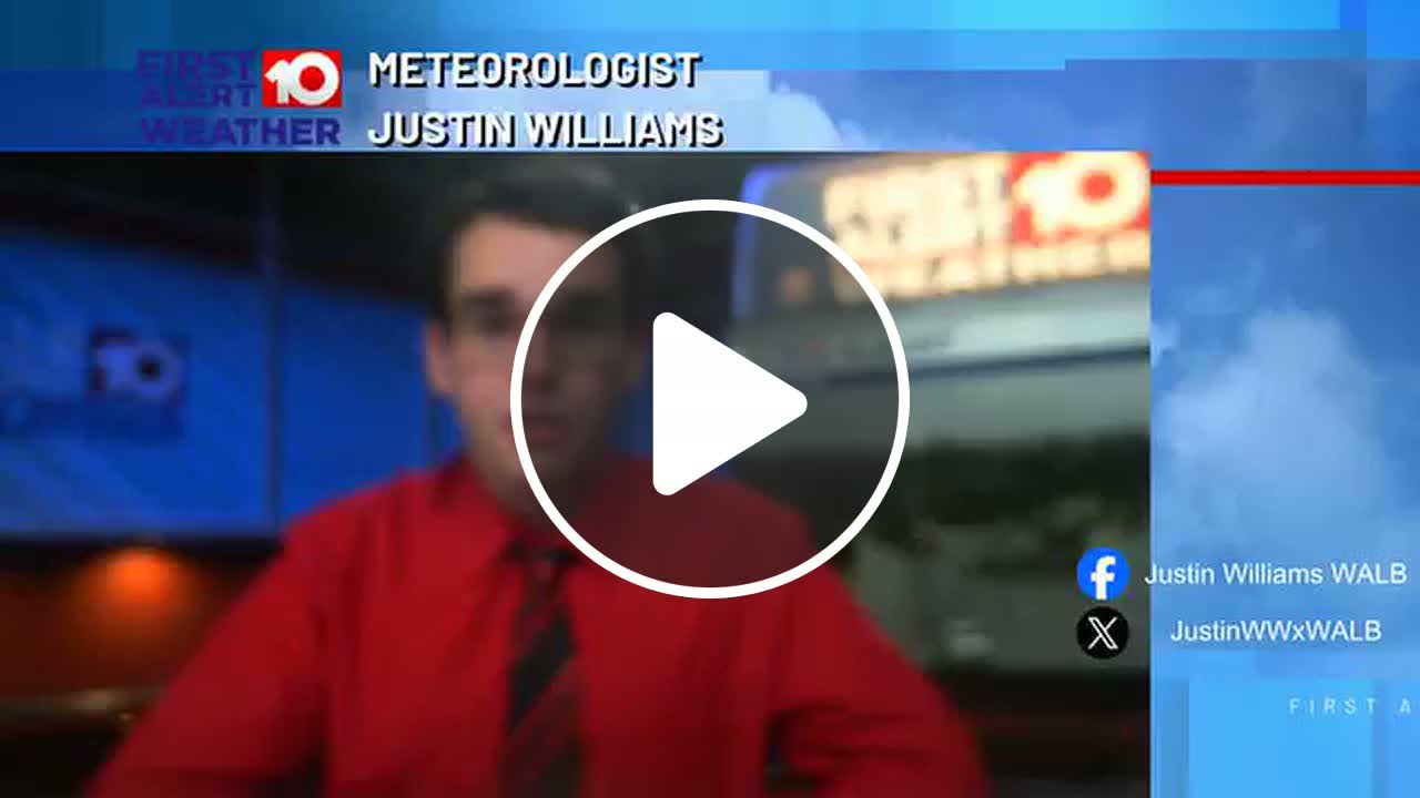 Overcast skies keep chilly and damp weather in place Sunday - NewsBreak