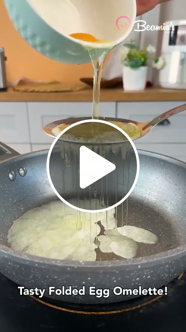 Tasty Folded Egg Omelette Recipe - NewsBreak