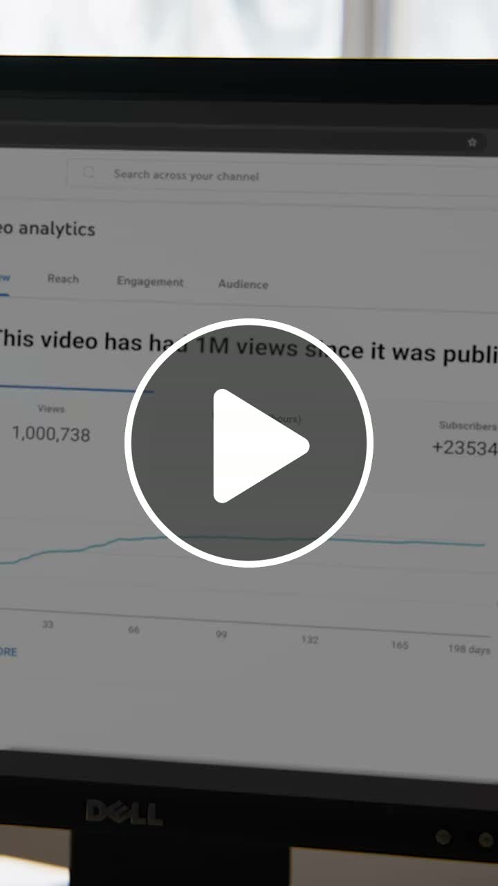 Awkward Teen Becomes World's Top YouTuber Tech King Ft@mrwhosetheboss ...