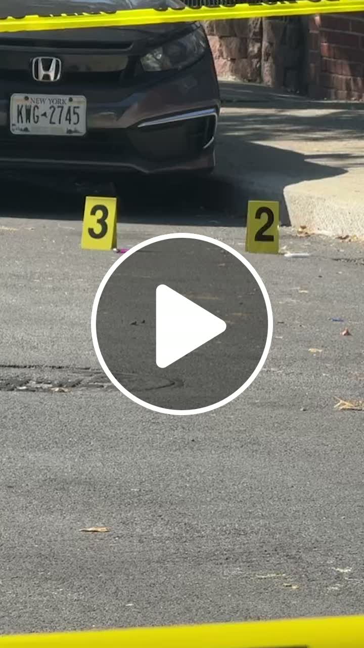 Scene where NYPD shot armed man after brief Brooklyn foot chase - NewsBreak