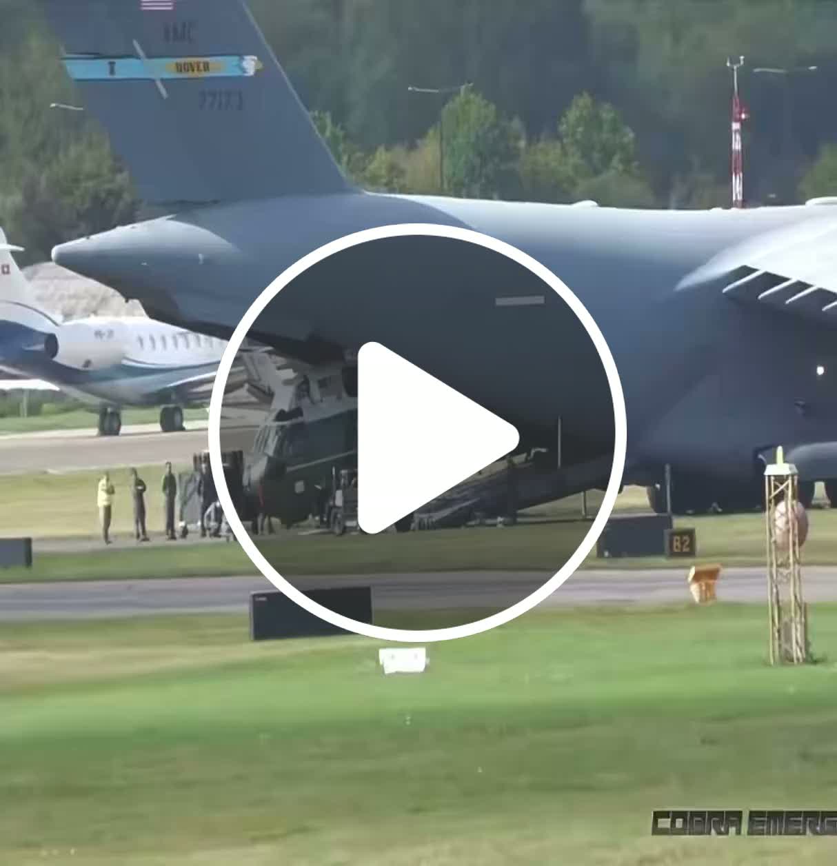 Footage of President Trump’s helicopter arriving by plane is amazing ...