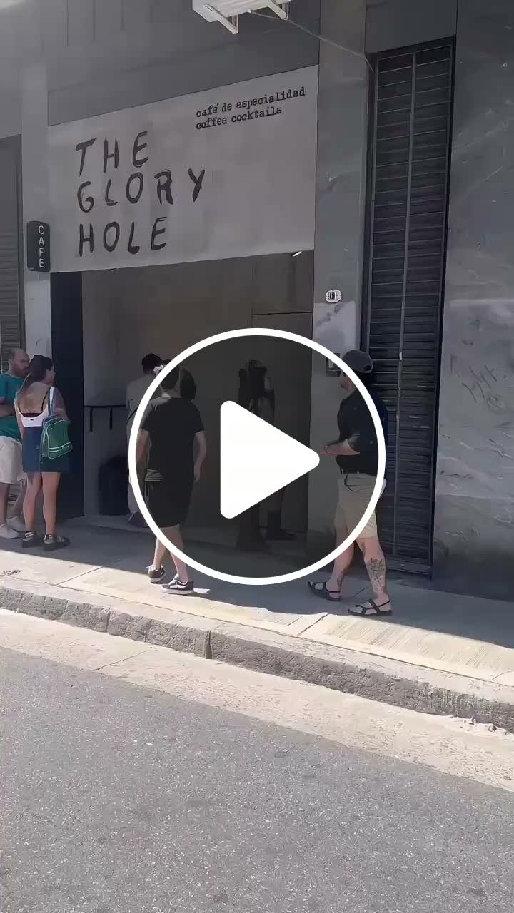 This coffee shop in Argentina came up with a brilliant marketing idea ...