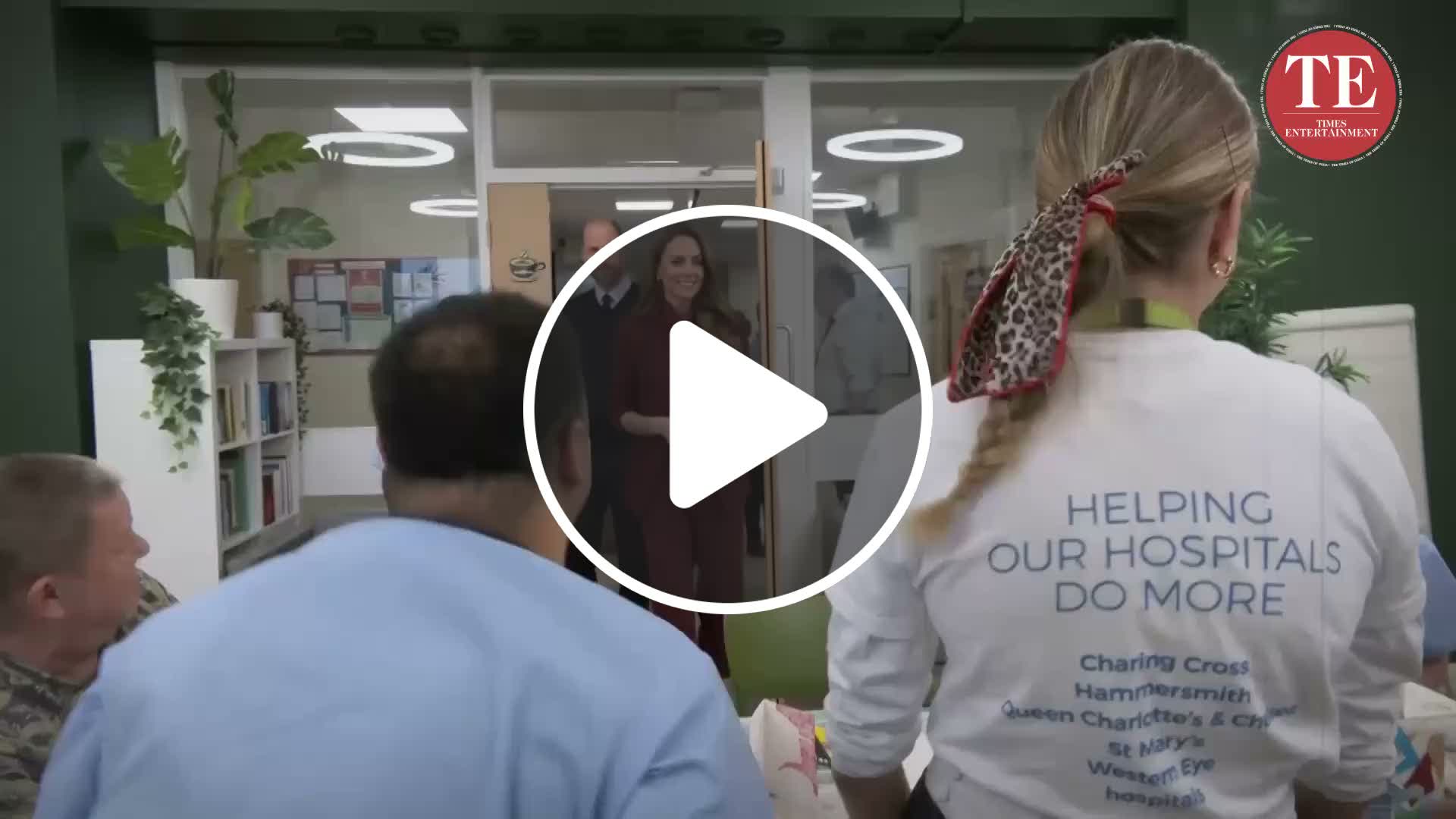 Royal Fans Spot Major RED FLAG As Kate Skips Iconic Sapphire Amid ...