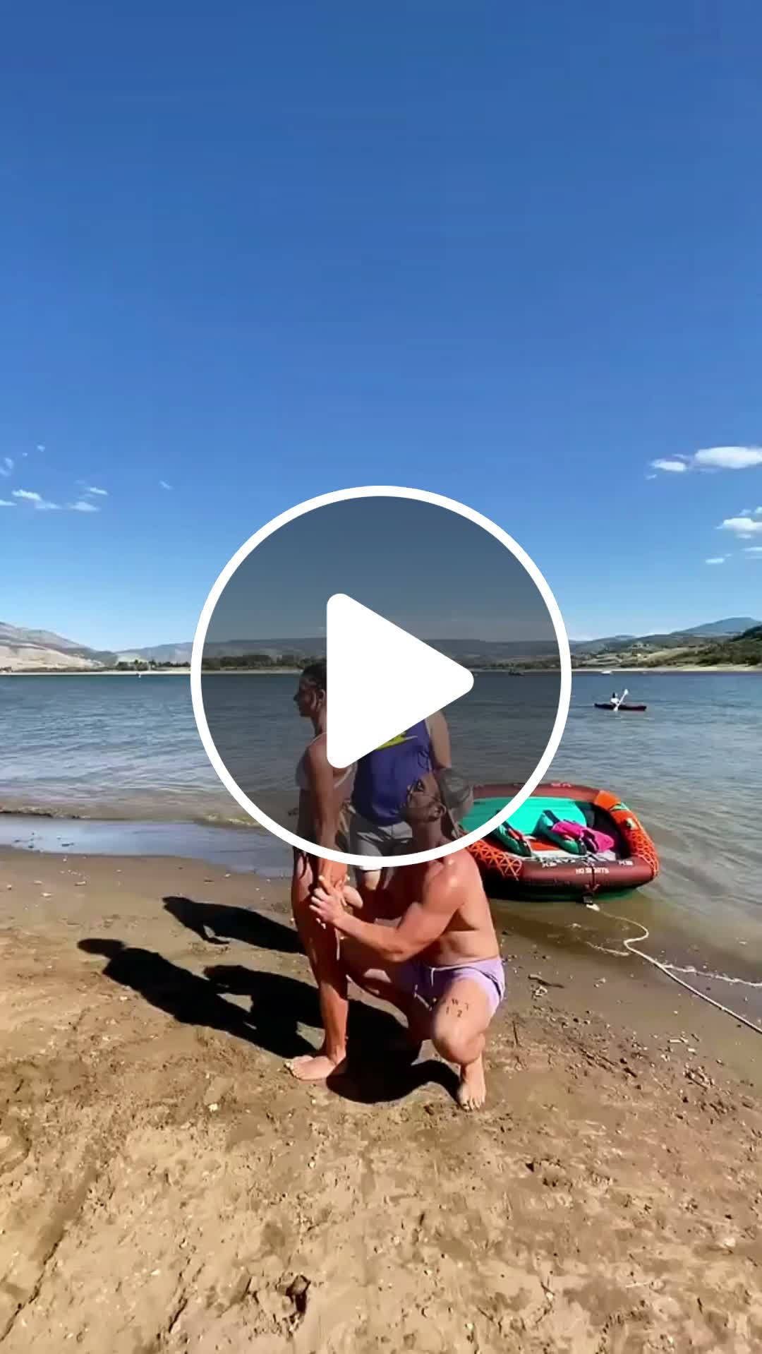 Handski on the beach with Caylee🔥🙌 #cheer #cheerleader #cheerleading # ...