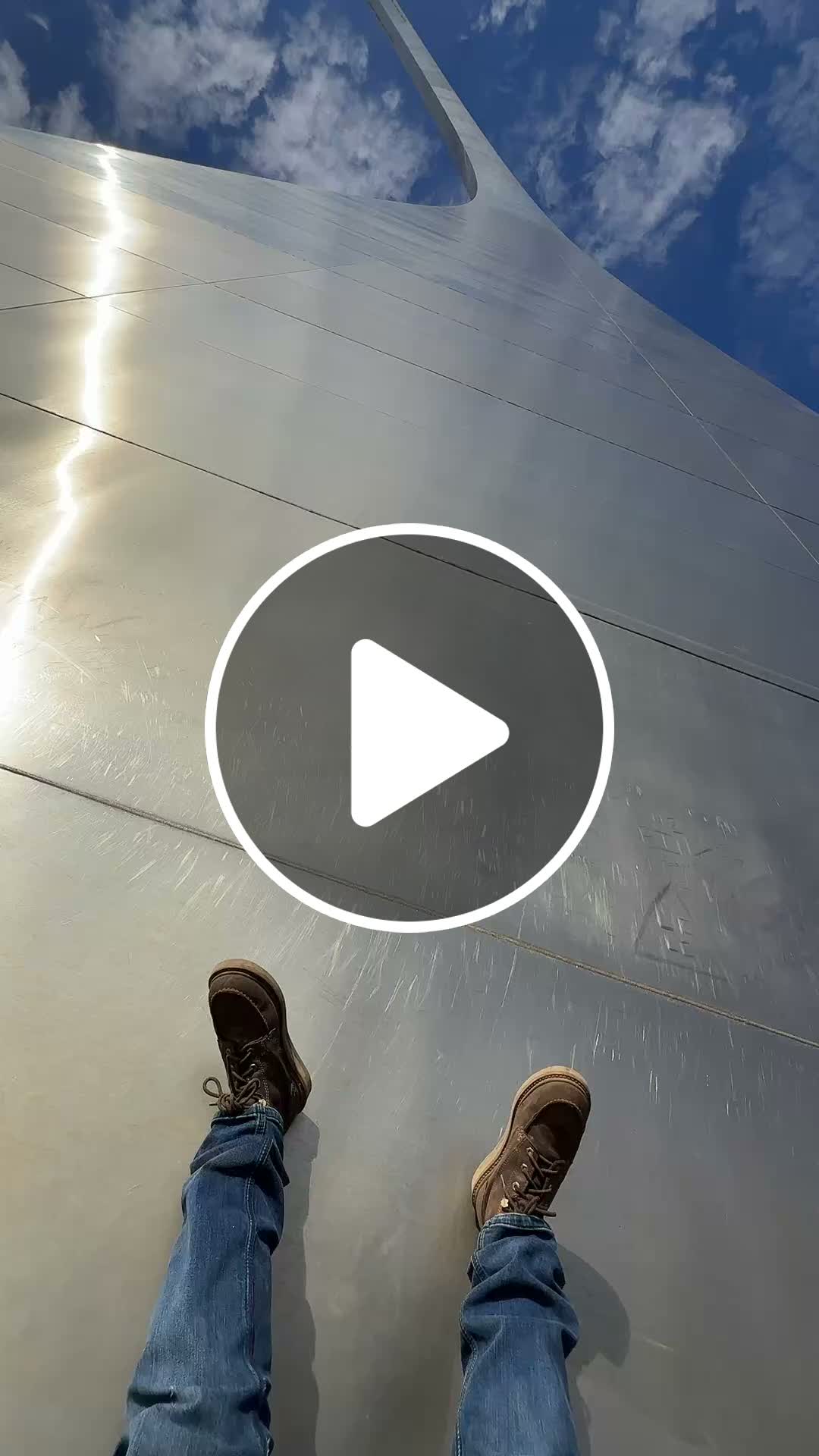 Arch Slide - NewsBreak