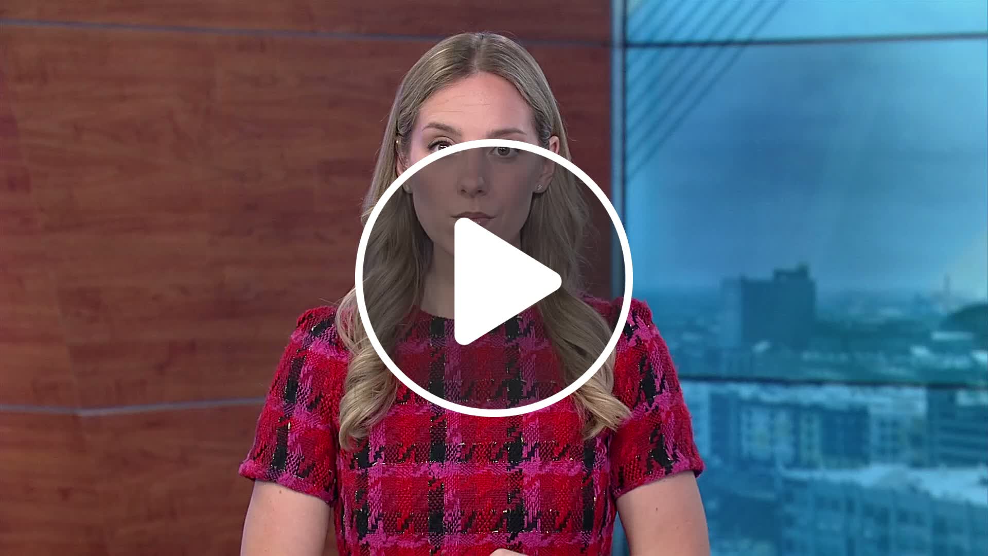 Officers in Bartholomew County deliver elderly couple wood to make fire ...