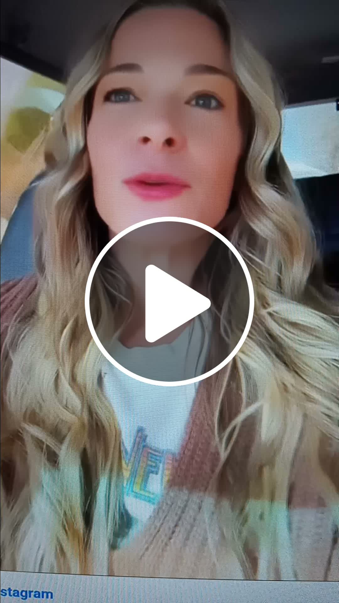 Poor LeAnn Rimes loses teeth while performing at Washington state ...