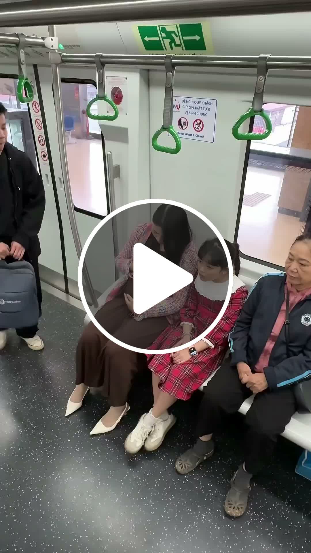 Look At This! 👀 Amazing Rescue 🌟 👏 BONKIND #emotional #respect # ...