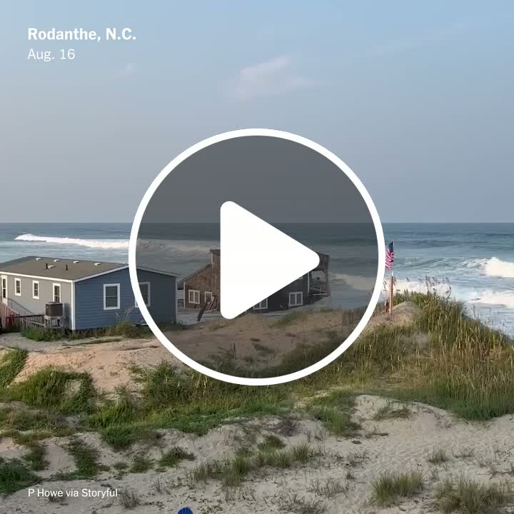 Another Outer Banks House Collapses Into the Ocean - NewsBreak