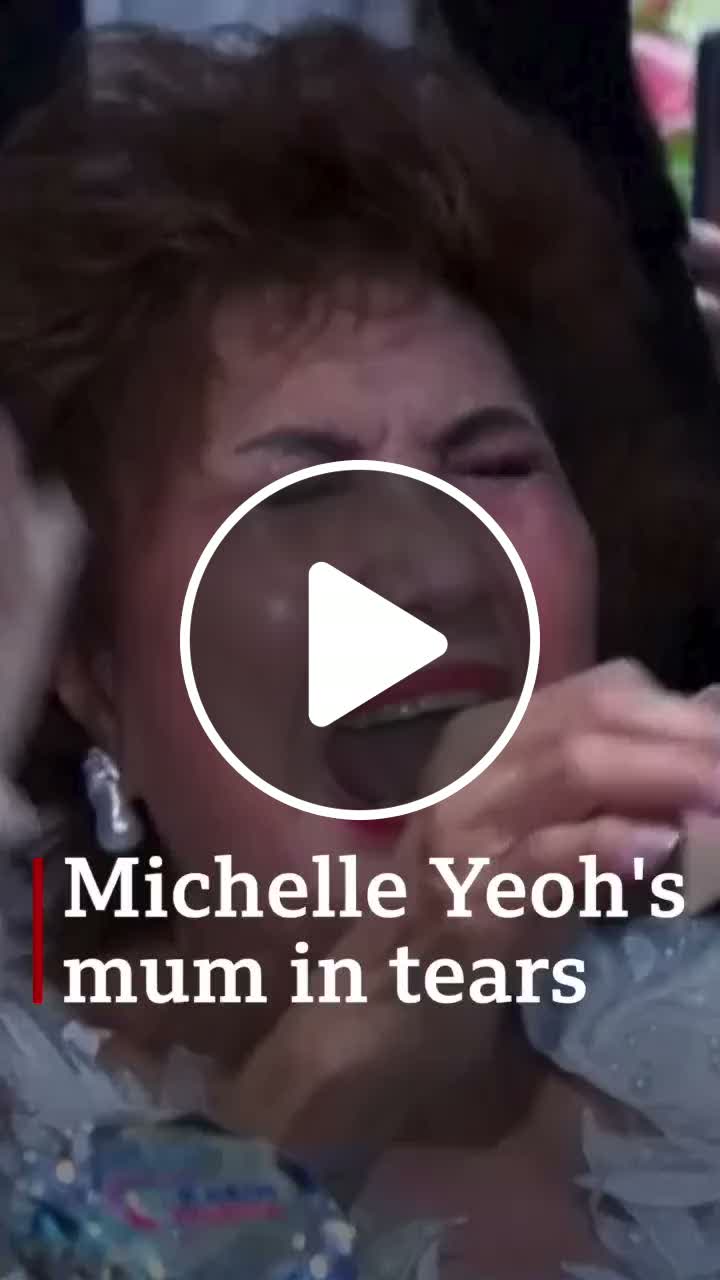 Michelle Yeoh s mother in tears after her daughter s historic Oscar win ...