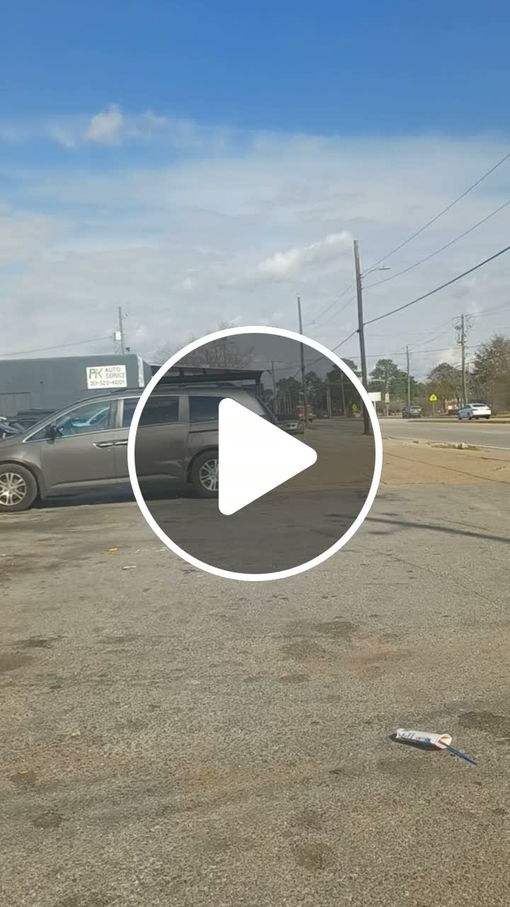 Engine 16 responding to a car crash. #firefighter #firetruck - NewsBreak