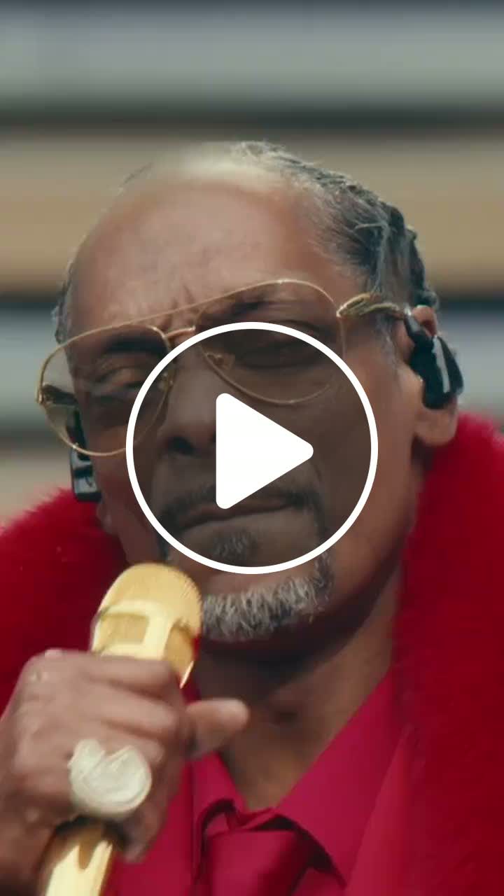 SnoopDogg's Holiday Halftime Party, a standalone special, is now on ...