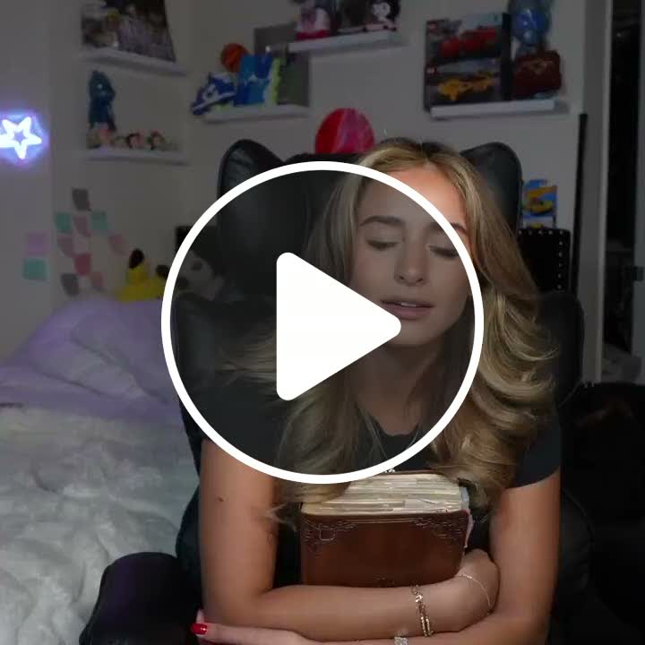 Streamer Sam Frank broke down in tears as she thanked God for helping ...