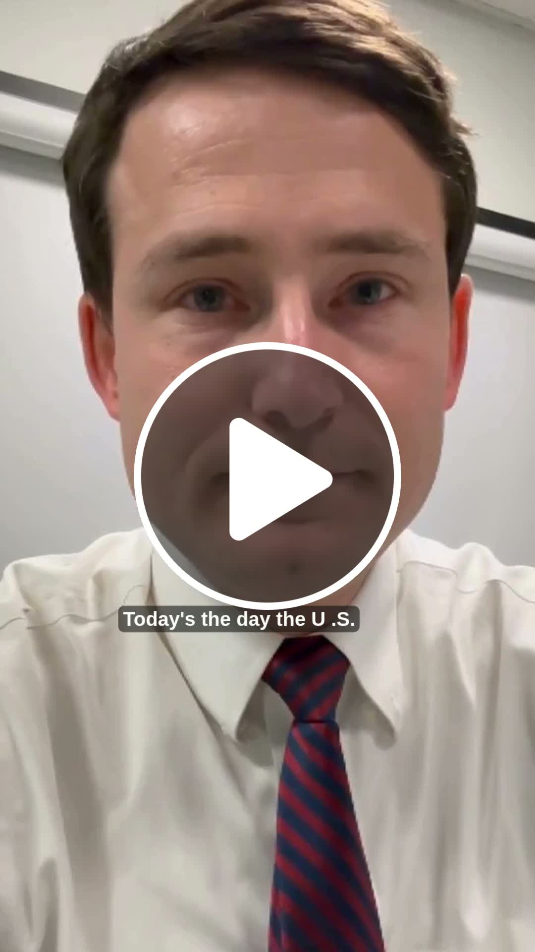 A man’s dramatic collapse in the Oval Office last week and Trump ...