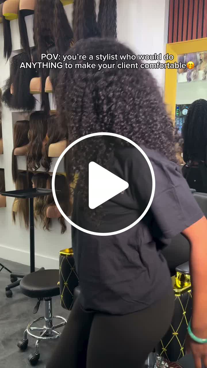 The chair too😂 - NewsBreak