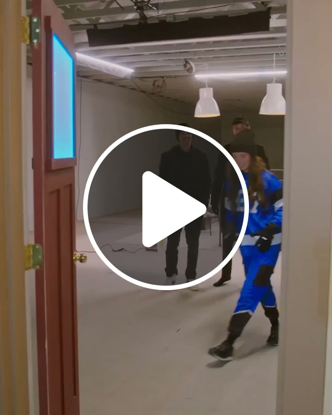 The Moment She Realized Someone Took All The Money 😢 - NewsBreak