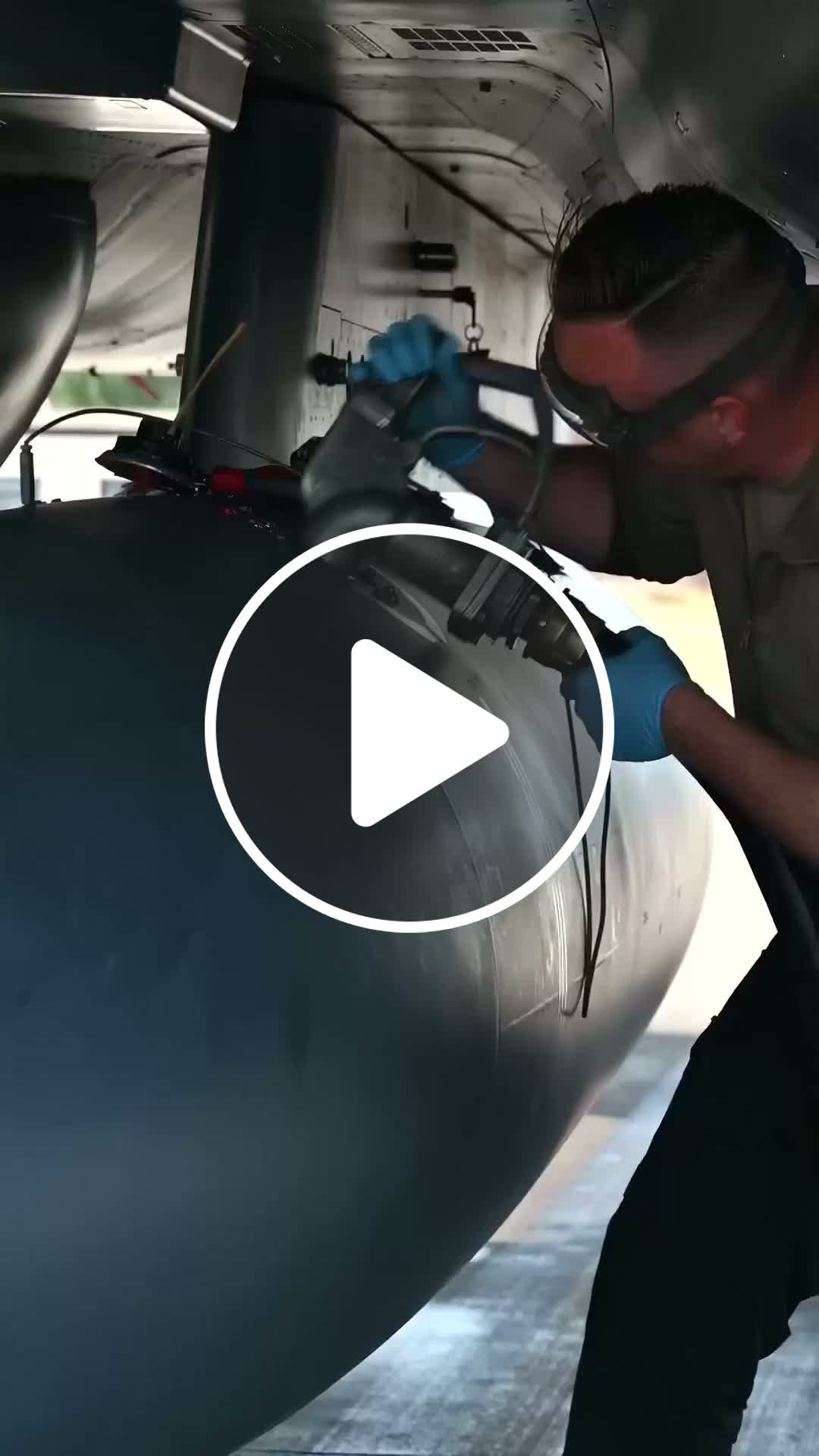 This Looks Like a Bomb...But Isn't - NewsBreak