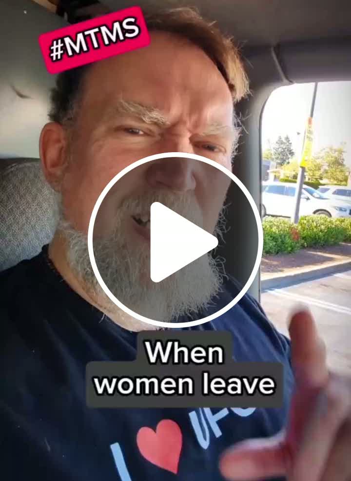 Cameras Caught Shedeur Sanders Telling Dillon Gabriel To Get Back On ...