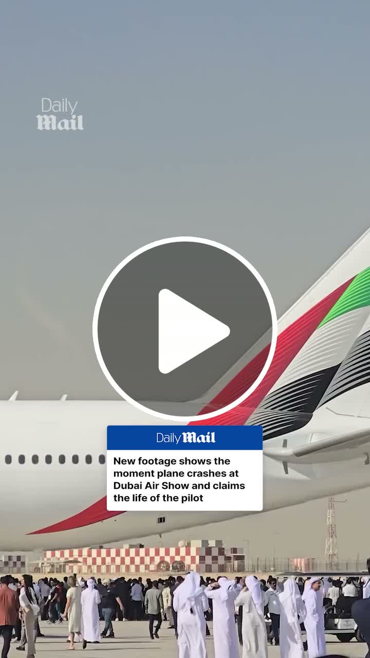 A combat plane crashed in a huge fireball this morning during a ...