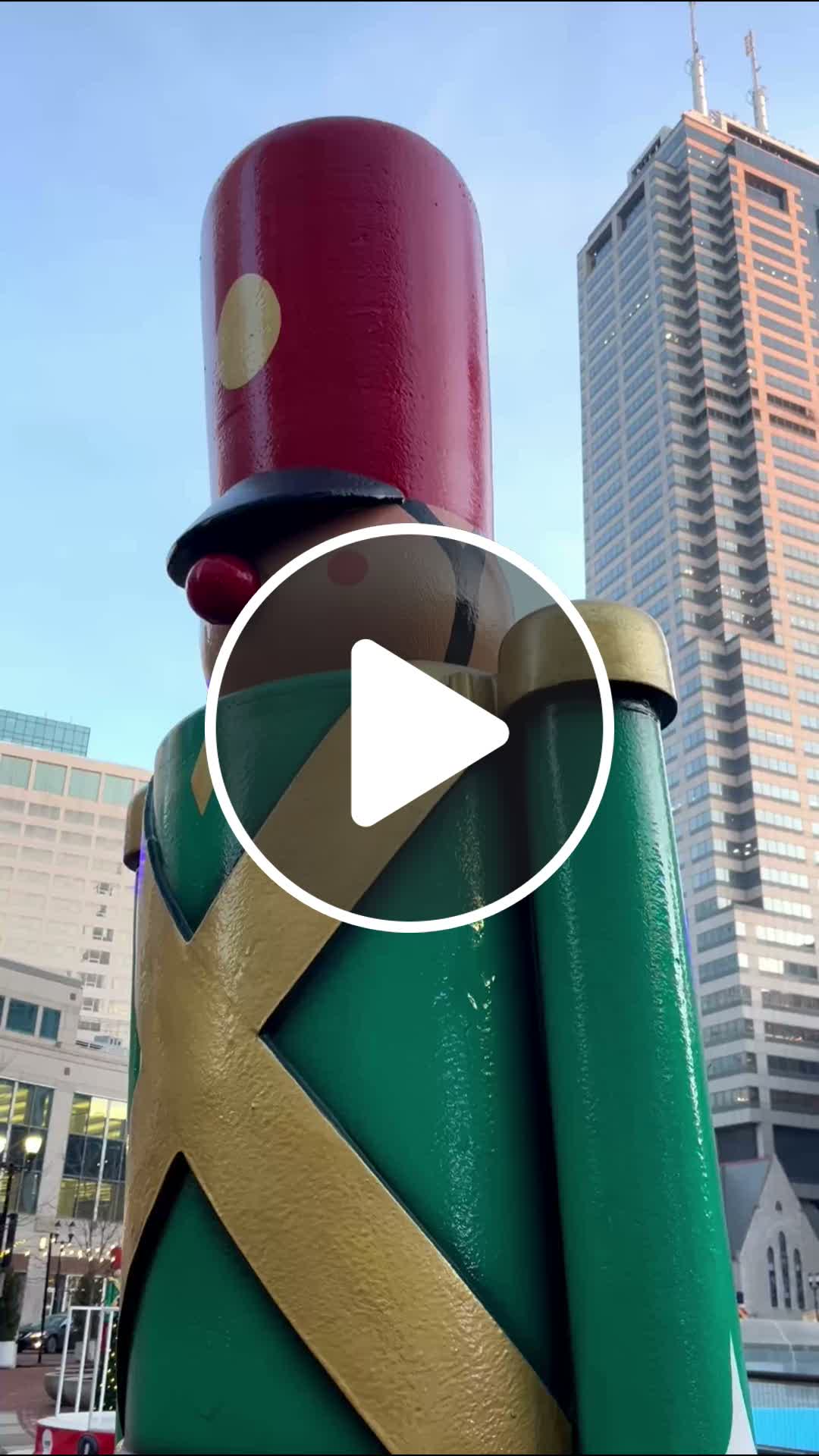 Here's which Christmas events are still open in central Indiana - NewsBreak