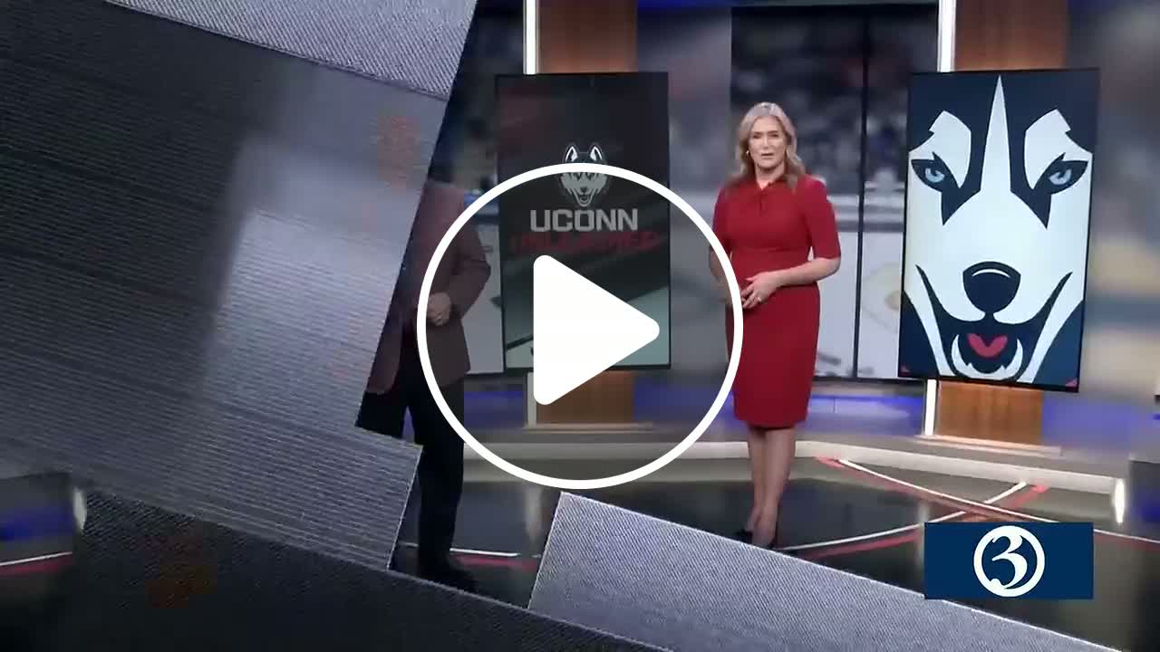 UConn basketball student managers play vital role behind the scenes ...