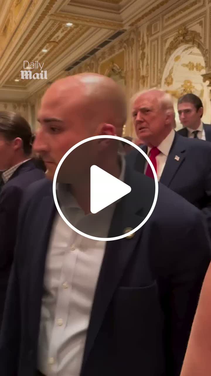 Barron Trump towers over his Family at an Event - NewsBreak