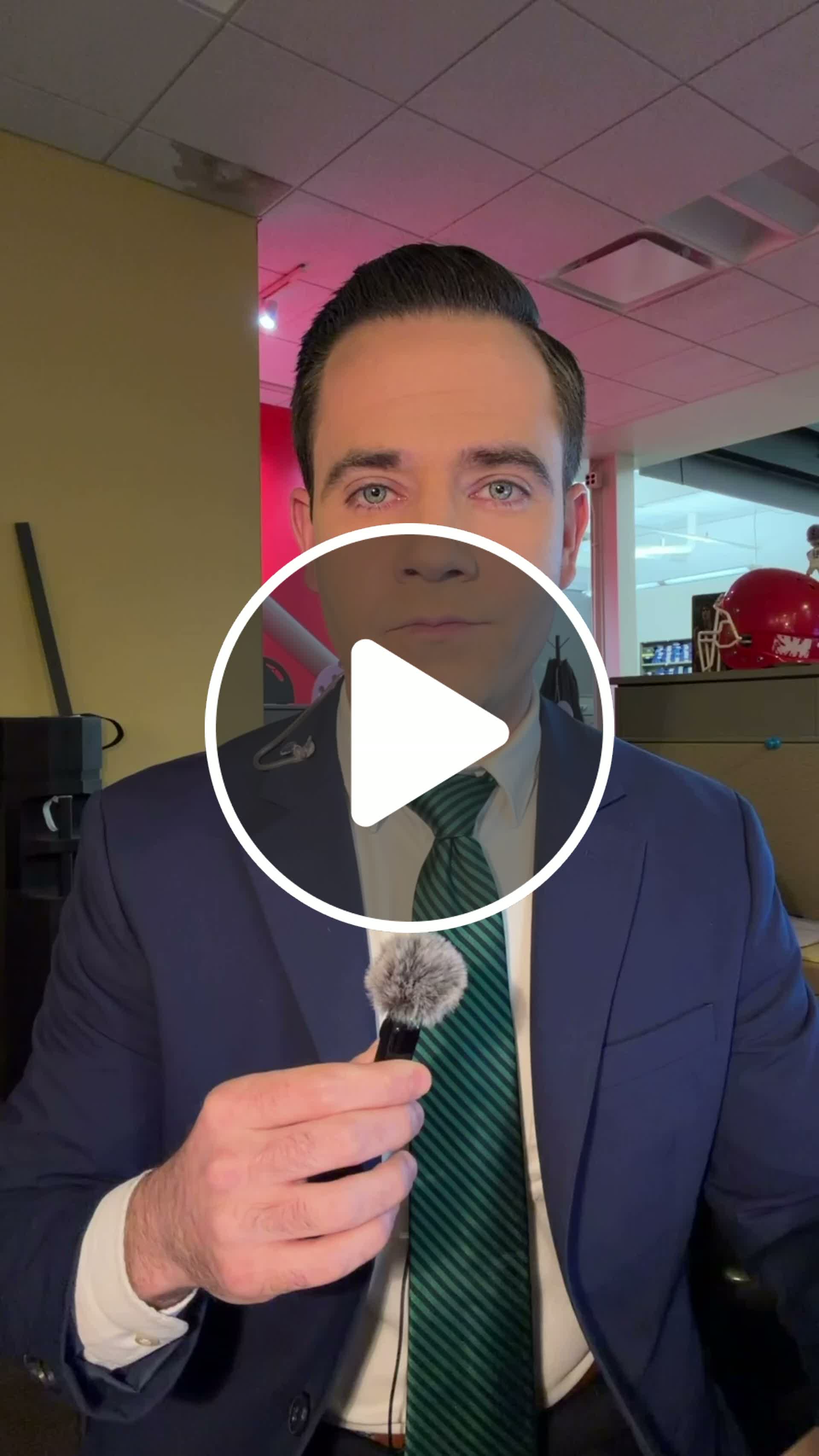 Bill Clinton Poses With Jeffrey Epstein and Ghislaine Maxwell at King’s ...