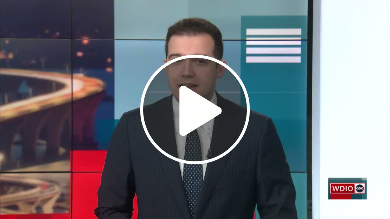 Denfeld High School students walk out in peaceful protest against ICE ...