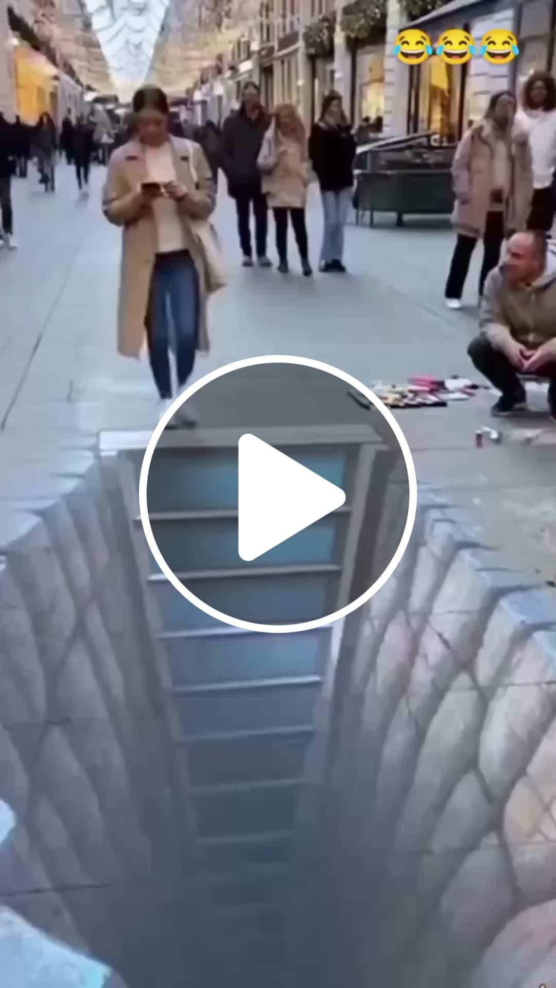 The Bike LMAO #illusion - NewsBreak