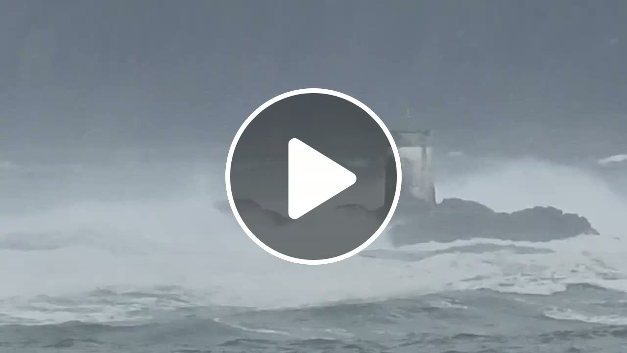 Spain: Storm Ingrid Brings Hurricane-Force Winds and Snow, Red Warnings ...