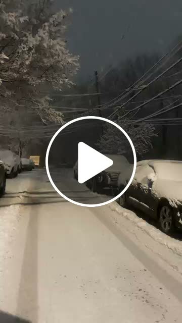 Snowfall in New York City ☃️☃️ #snow #snowfall #nycsnow - NewsBreak