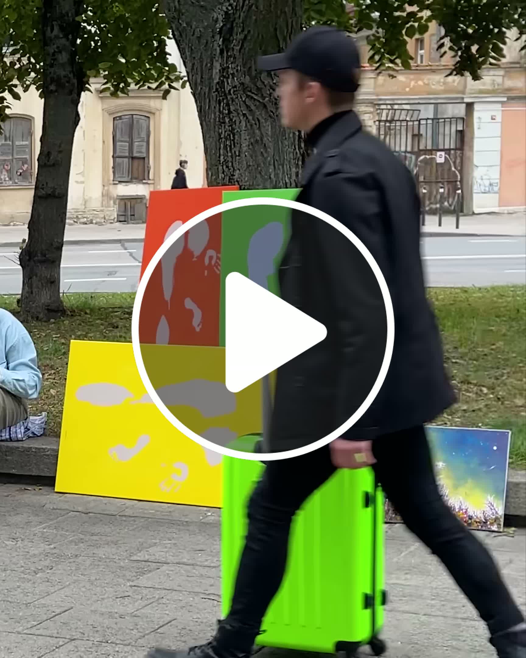 Simple Act of Kindness Changes a Homeless Artist’s Life Forever 🌟🖌️ ...